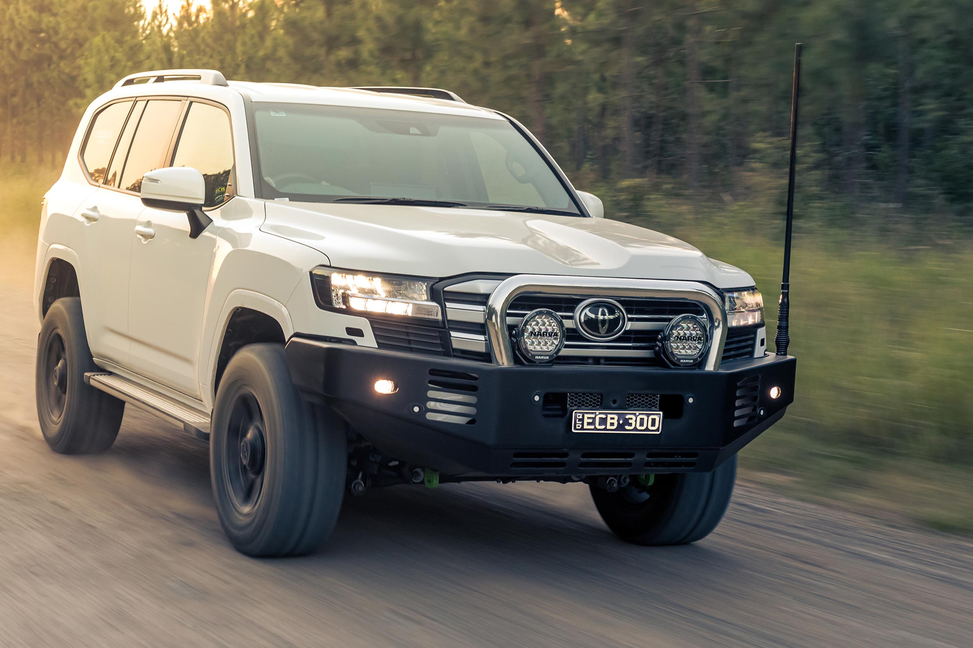 Toyota LandCruiser 300 Series — East Coast Bullbars